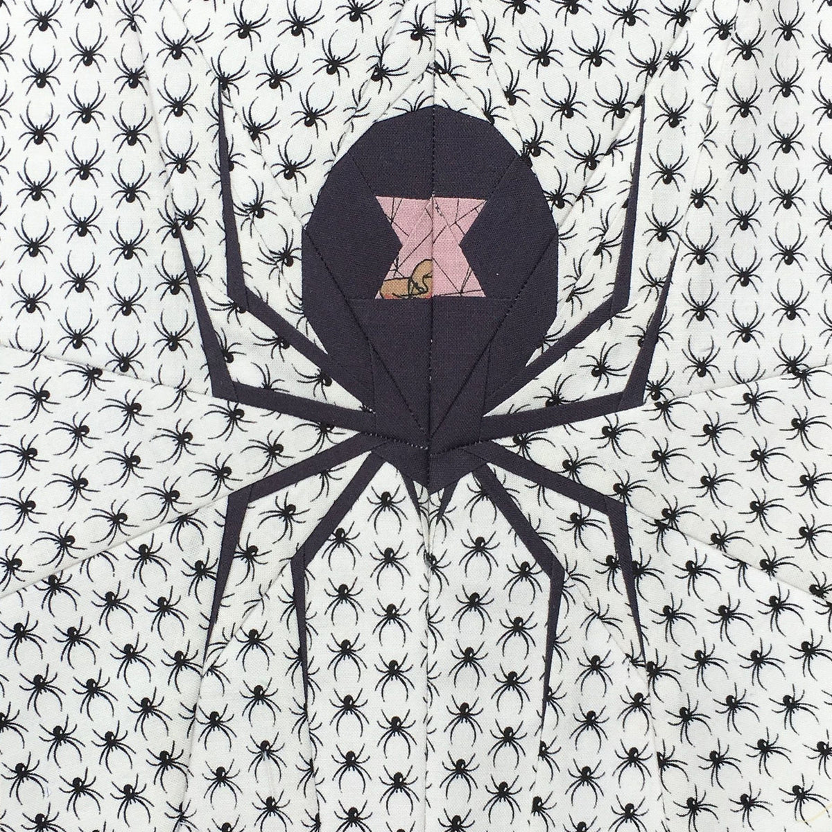 Spooky Spider PDF Pattern – Flying Parrot Quilts