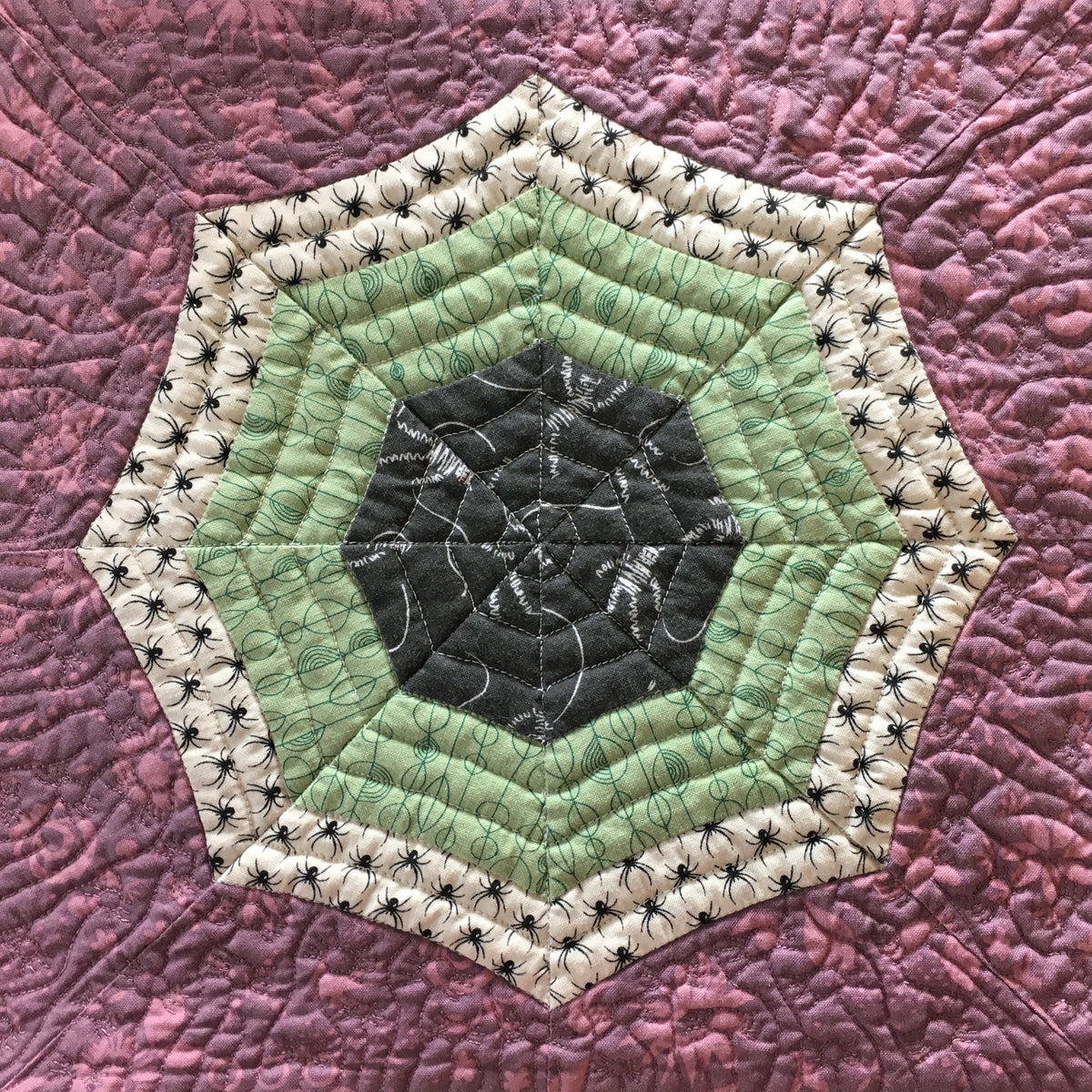 Curved Spiderweb Block pattern – Flying Parrot Quilts